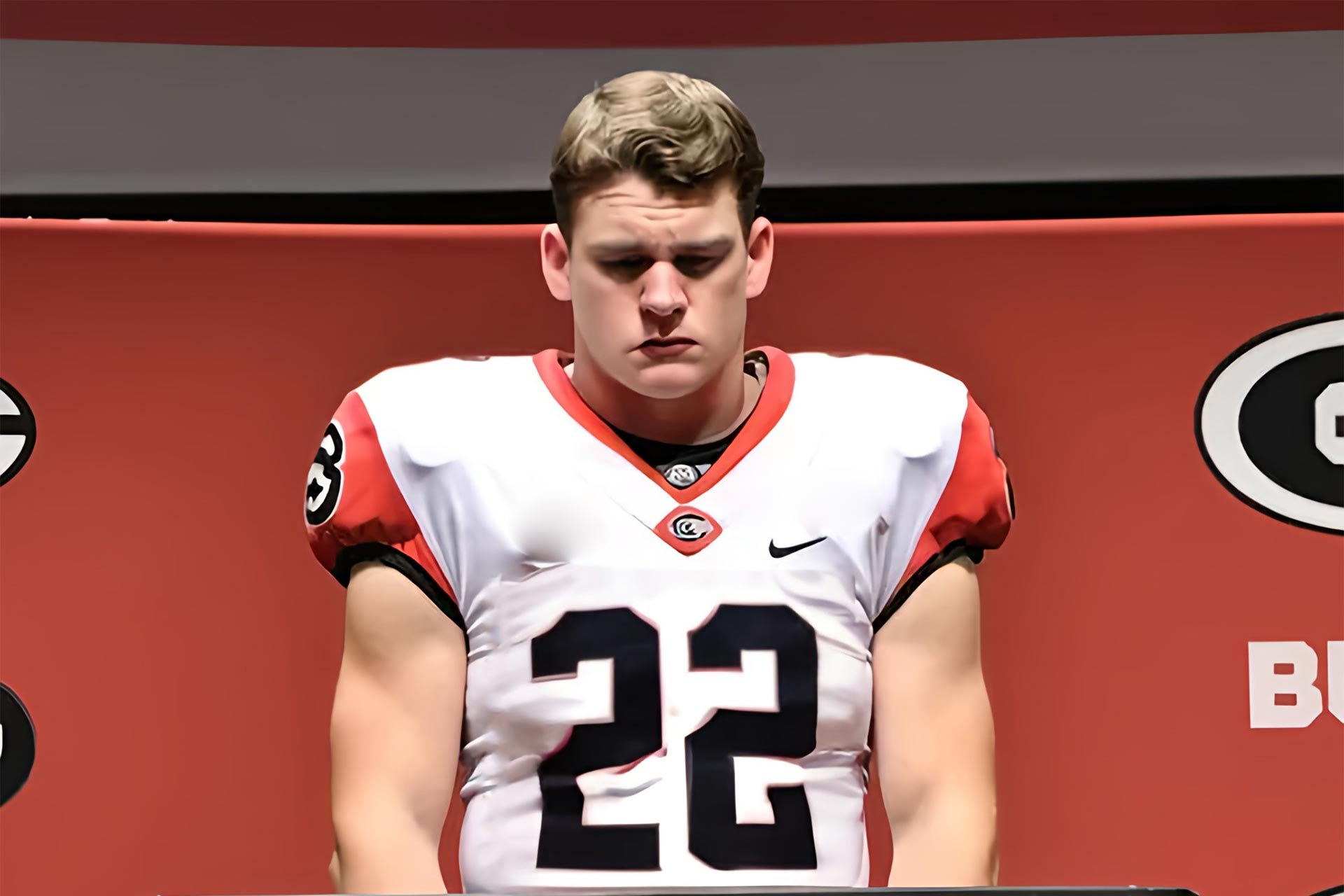 Georgia player issues heartfelt apology after being caught on video ...